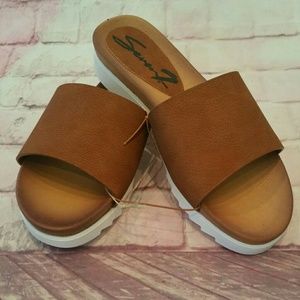 Women's Seven7 Shoes on Poshmark